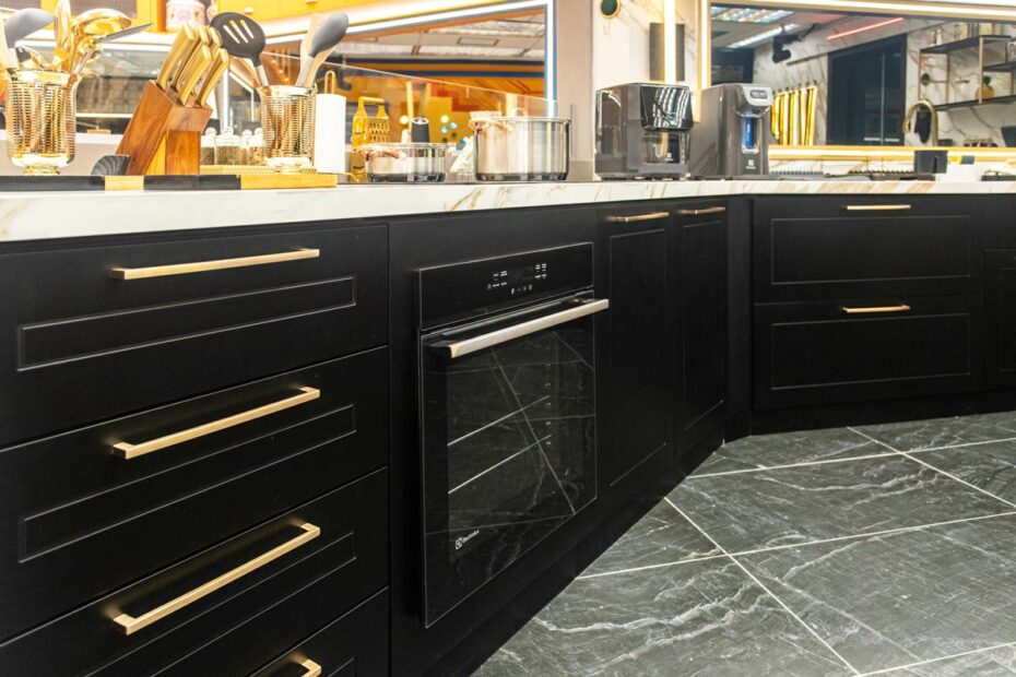 BBB 2025: Kless surpreende com estilo único - Kless Móveis Planejados